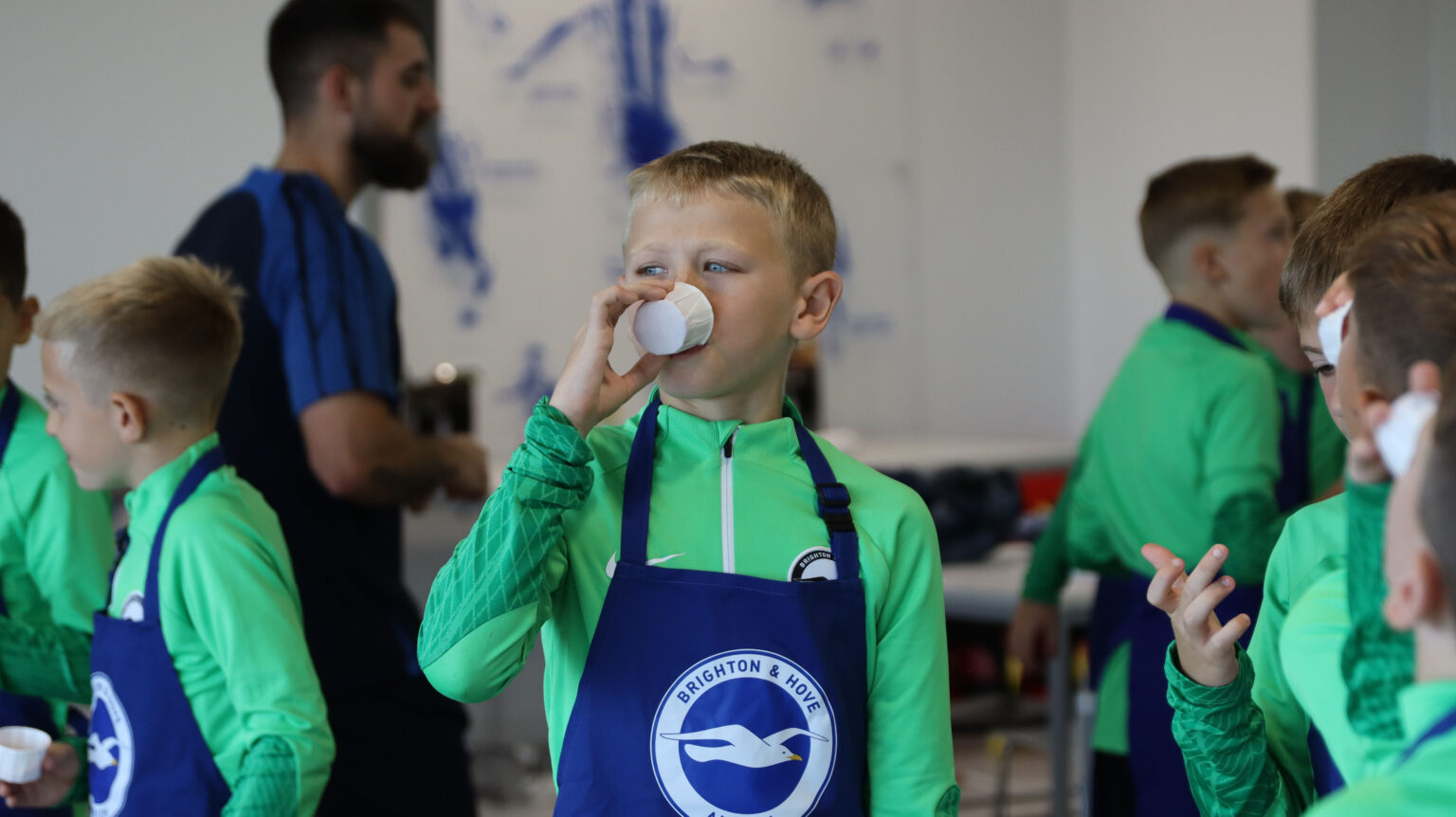 Healthy eating masterclass for Albion academy youngsters - Brighton ...